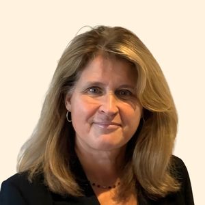 Julie Guido, MSW, LCSW - LifeStance Health